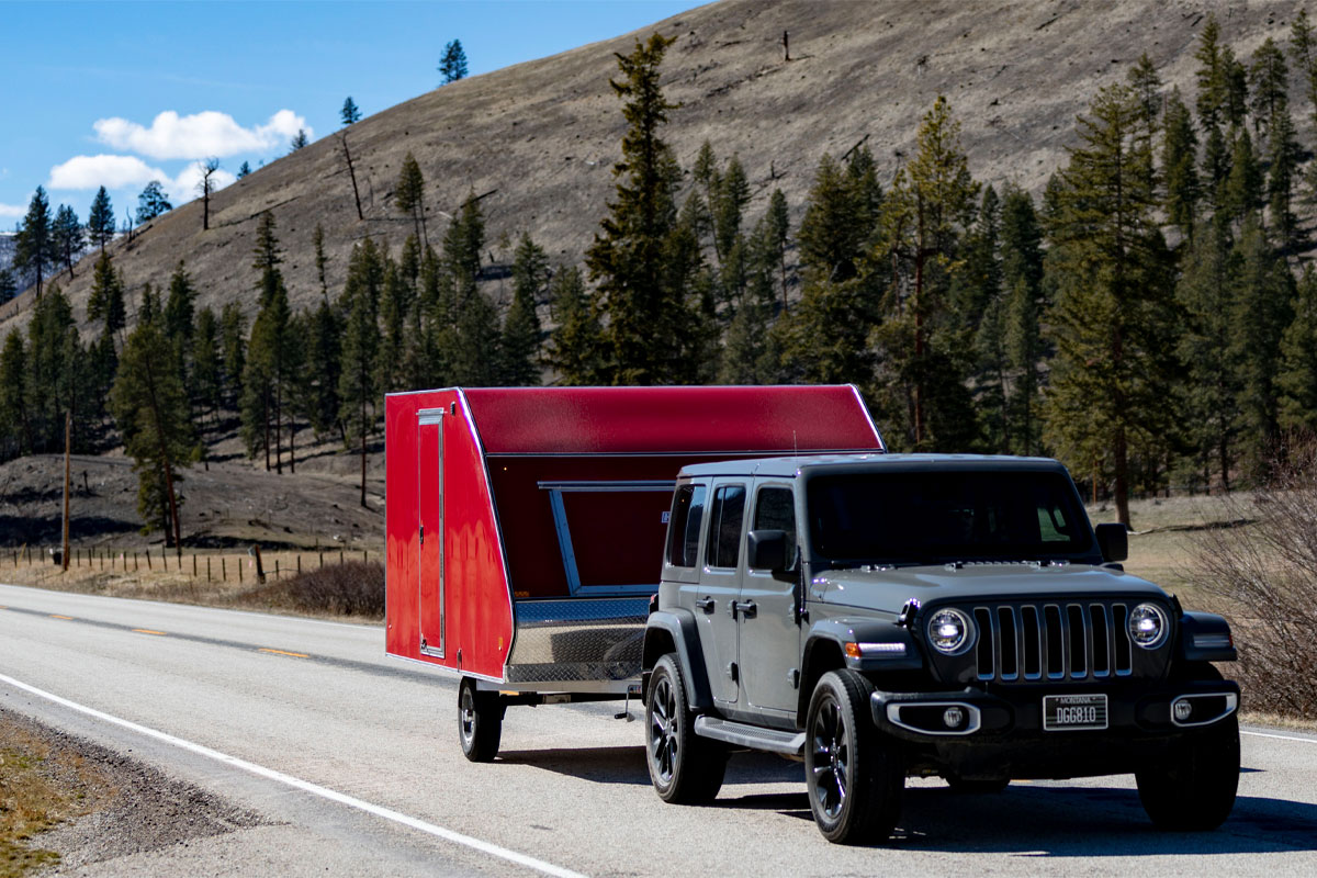 Enclosed Crossover Snow Trailers